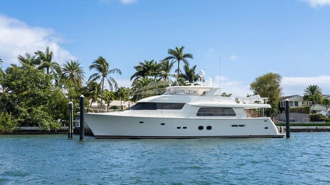 KATANA Yacht Charter - 2013 Pacific Mariner Motor Yacht