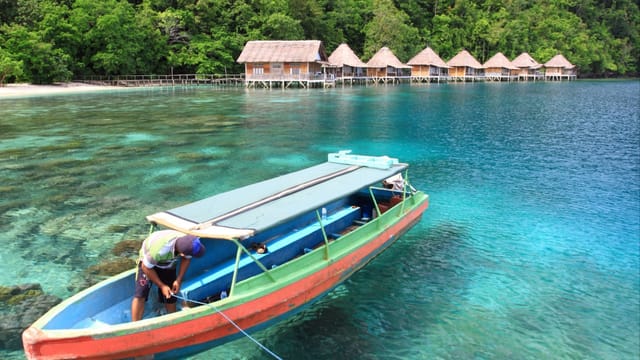 Luxury Yacht Rental in the Lesser Sunda Islands — Charter Index